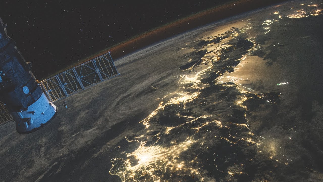 Earth in Human Hands: A Cosmic View of Our Planet’s Past, Present and Future