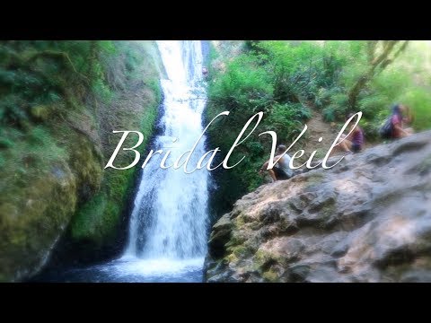 Bridal Veil Falls in Oregon
