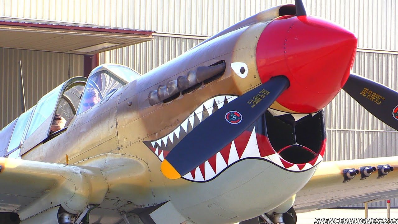 Curtiss P-40 Warhawk Engine Start-Up, flyby & Engine Shut-Down