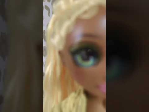 Sunny Madison Project Rainbow! 💛🌈 #doll #rainbowhigh