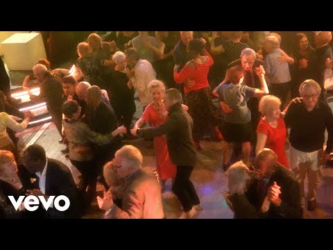 Tim Dup - Regarde-nous Danser | Music Video, Song Lyrics and Karaoke