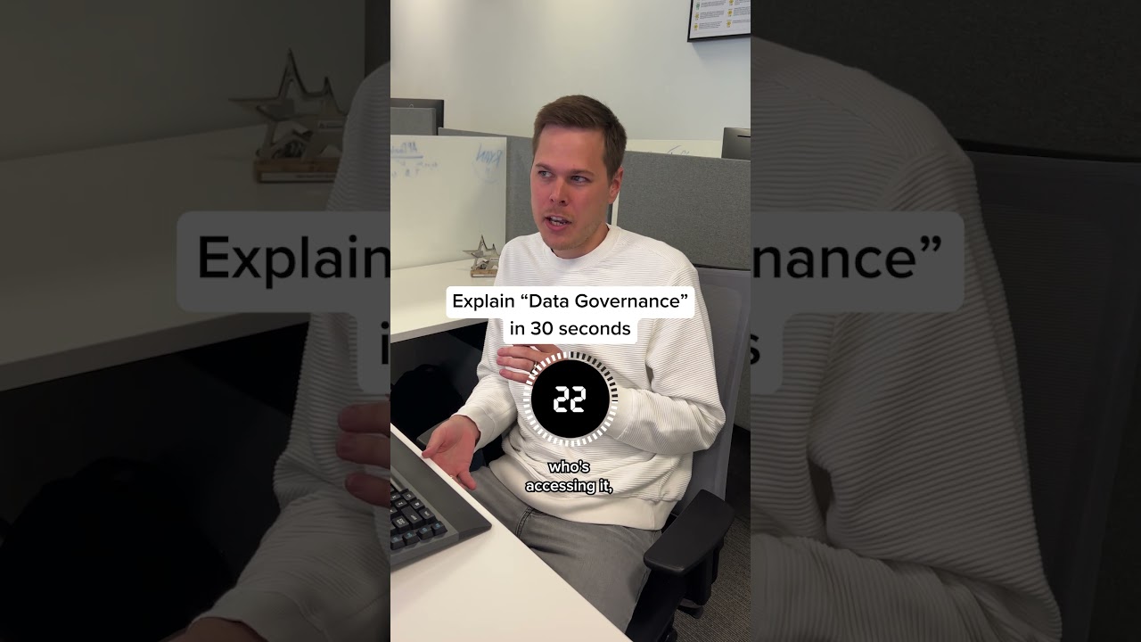 Explain “Data Governance” in 30 Seconds #KNIME #shorts