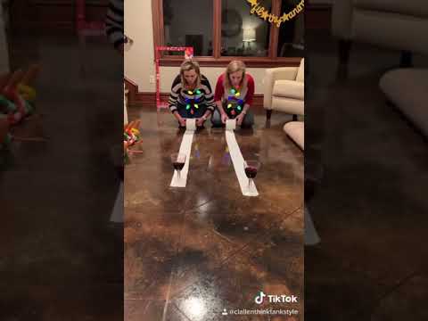 2020- The year of ๐งป ๐ท Christmas party games