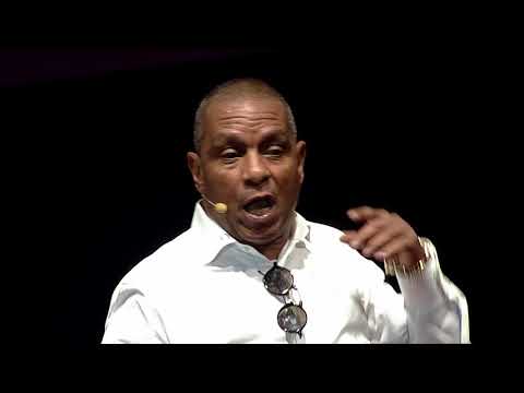When uncommon makes sense | Bill Carney | TEDxBucharest