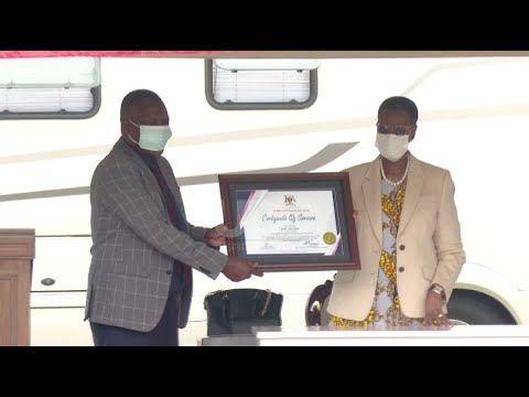 MINISTRY RETIRES 14 MEMBERS UPON CLOCKING MANDATORY RETIREMENT AGE