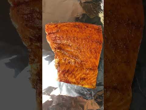 Oven baked Salmon: The Easiest Method! 🐠