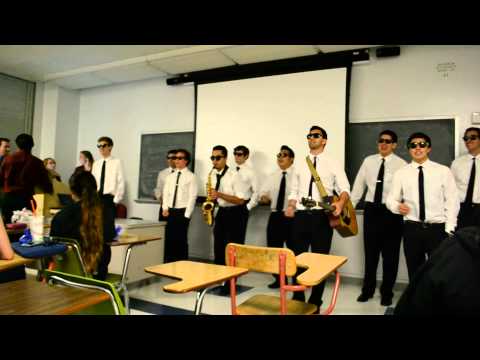 Pi Kappa Phi Serenade Phi Rho girls