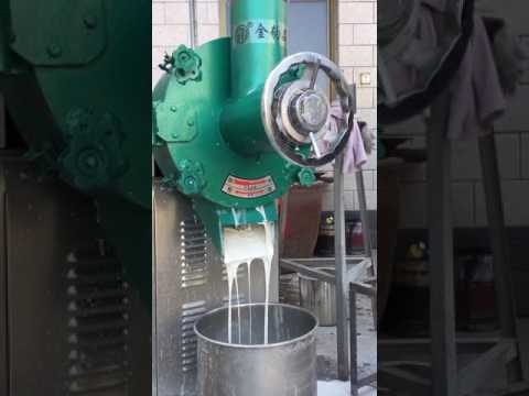 Soybean milk machine