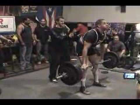 Joe D. 530 Deadlift Asylum Meet