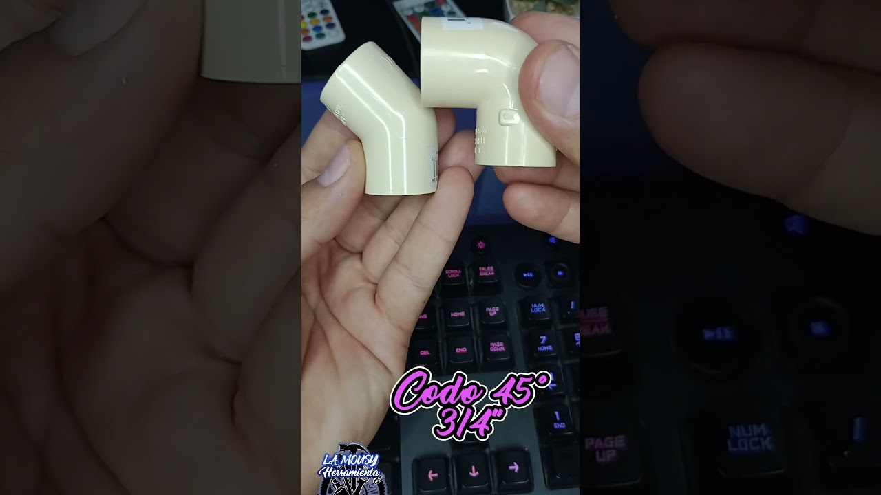 Codo de 45° en CPVC de B&K, de 3/4