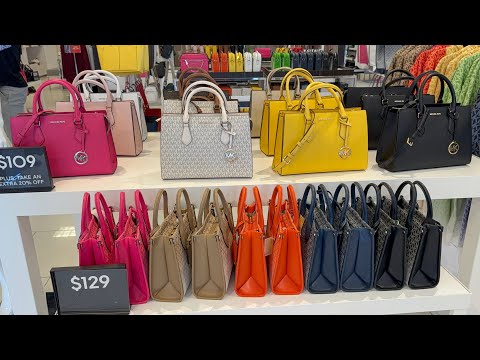 MICHAEL KORS OUTLET USA: Designer Handbags, SALE up to 70% OFF