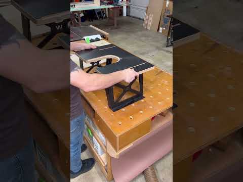 Setup a router table for your trim router in seconds with the StabilMaxRT Router Table 🔥