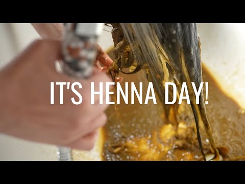 Colouring My Hair With Moroccan Henna from Henna Sooq | At Home Natural DIY Hair Dye