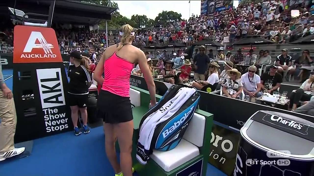 Ostapenko throws her racket at a ballboy