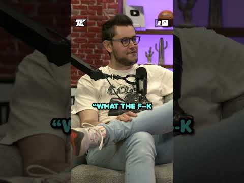 CS2 Man Watches Valorant