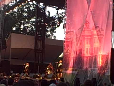 Santigold Say Aha @ Austin City Limits 2011