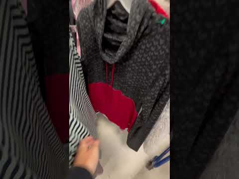 Thrift with me in Iowa #thriftwithme #thriftfinds #reseller #iowa