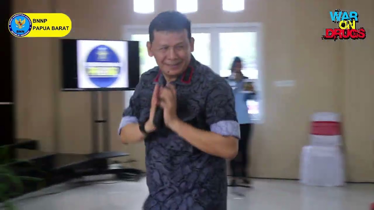 Penandatangan Perjanjian Kerja Sama antara BNNP Papua Barat dengan Kanwil Kemenkumham Papua Barat.