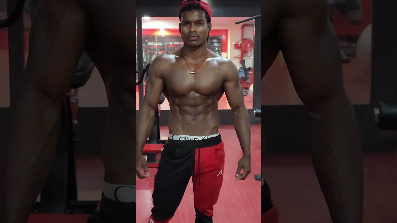 BODYBUILDING posing Practice 😄 #motivation #bodybuilding #posing #short