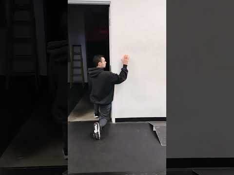 HK Ball Throws on Wall| EVOLUTION SPORTS PERFORMANCE