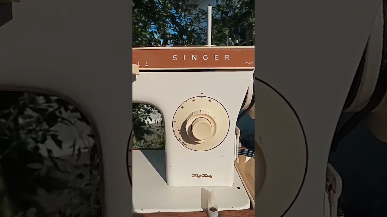 Máquina de costura Singer 247, costura reta e zig zag!