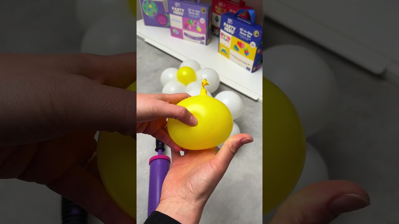 How to Make a Balloon Flower in Minutes 🌸 | Easy Balloon Tutorial