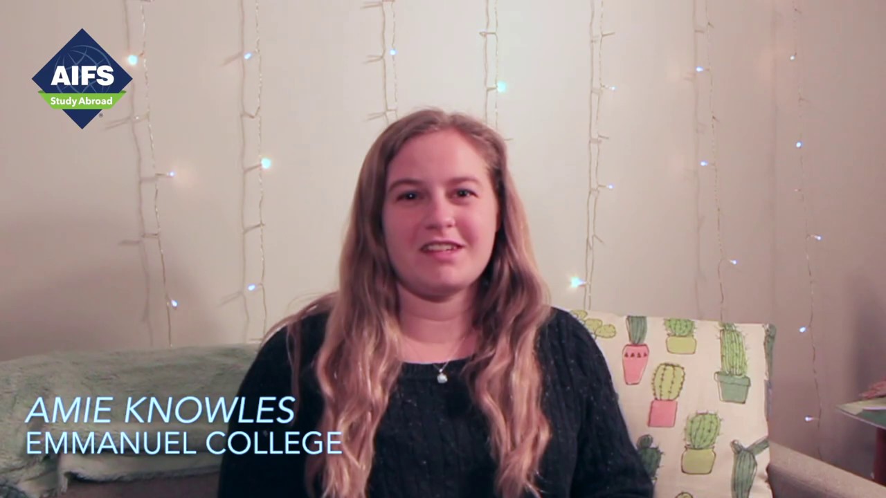 5 Benefits of Studying Abroad Early in Your College Career