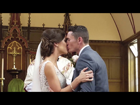 Cola and Chris Marshall get married