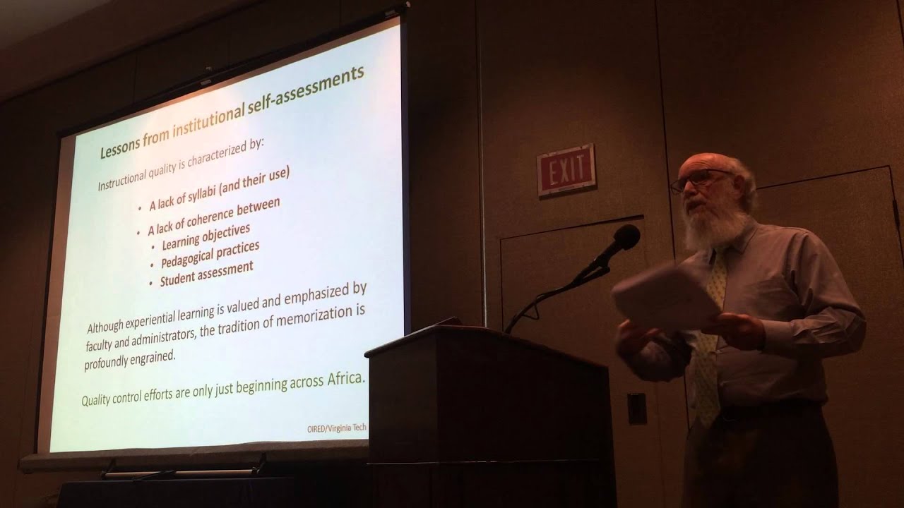 Dr. Keith Moore presents on human and institutional capacity development (HCID)