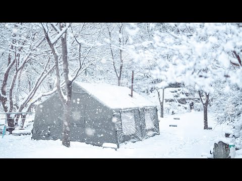 -16°C | SNOW and STORM Camping in AIR TENT that is more cosy and relaxing than home