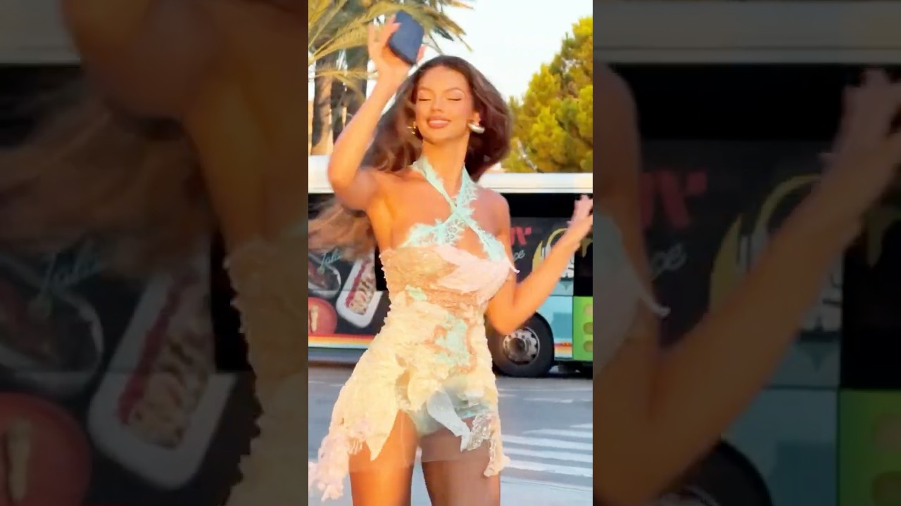 Albanian Girl - Sindi Myftari