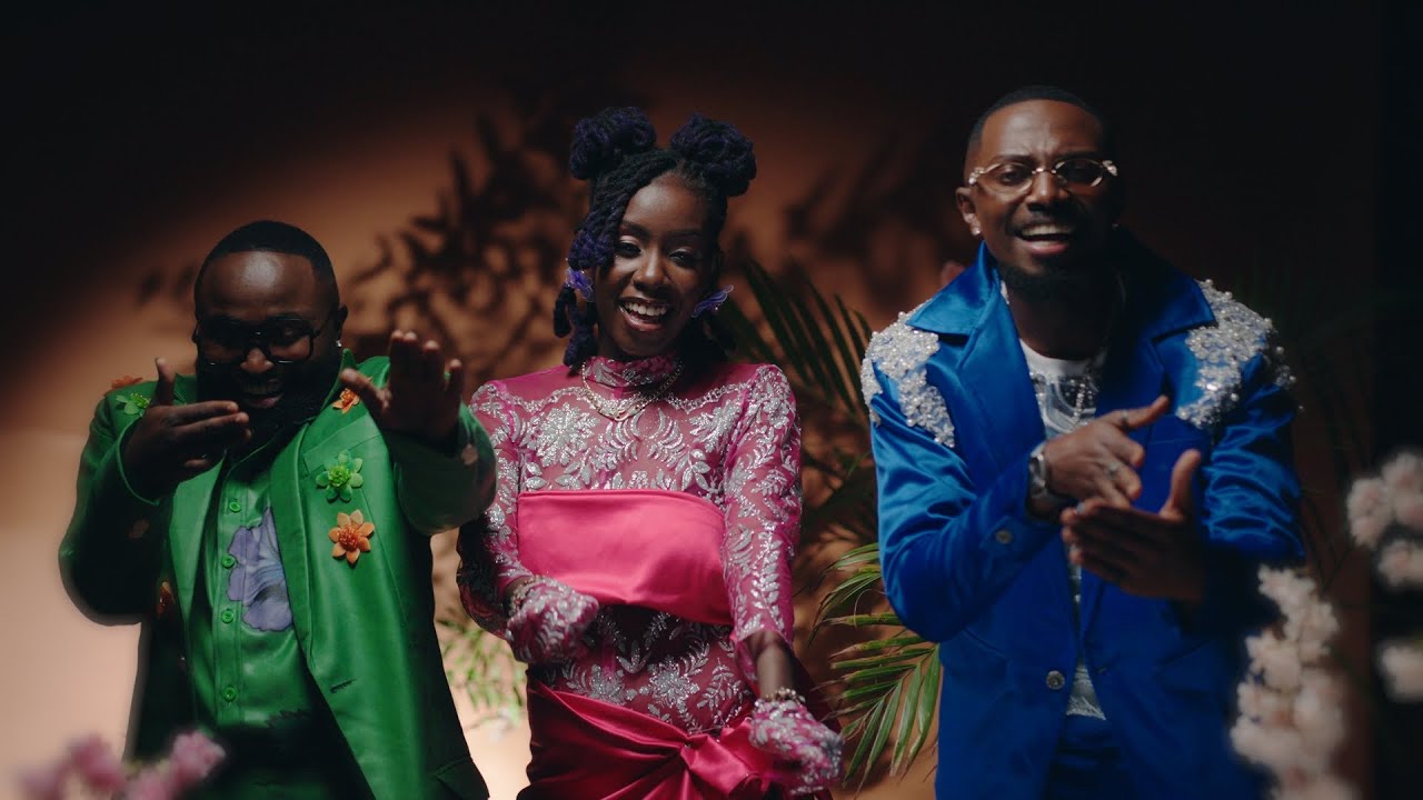 Vijana Barubaru X Gogo Ashley - Color