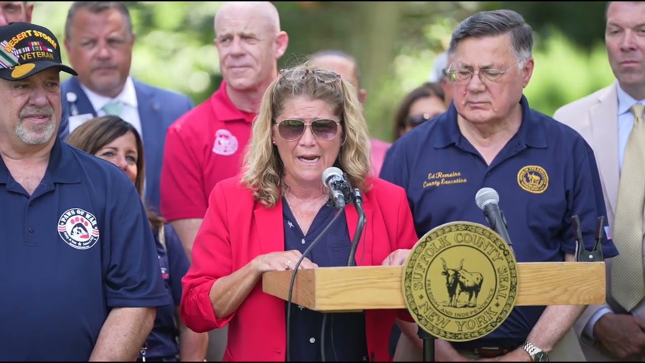Suffolk County Executive and Officials Kick off Catholic Health 11th Annual Marathon