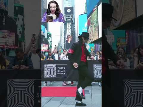 Chinese Michael Jackson: No 1 imitation Mr Cai dances in America! New York Times Square!