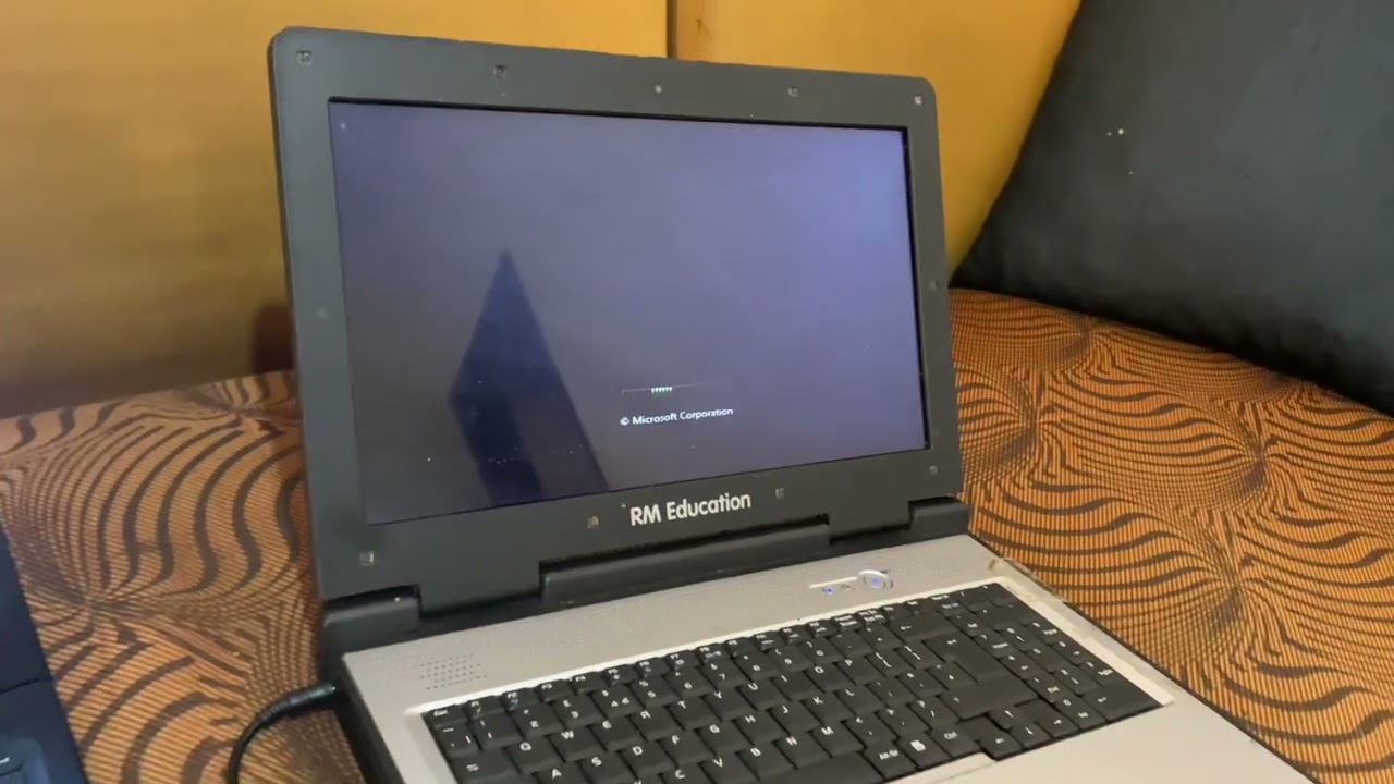 Install Windows 7 from another Computer[ Network Install with SERVA] 100% Works