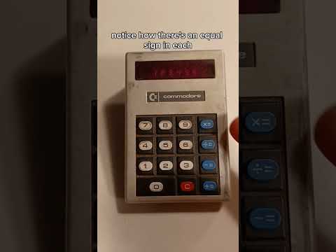 I might collect these as well. #vintage #calculator #commodore #oldtechnology #vintagetech #shorts
