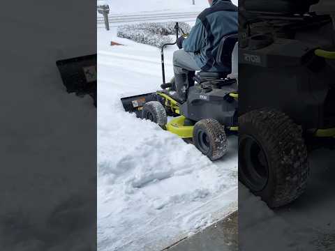RYOBI 100AH ELECTRIC RIDING MOWER PLOWS SNOW LIKE A CHAMP FOR IT'S FIFTH WINTER IN A ROW!