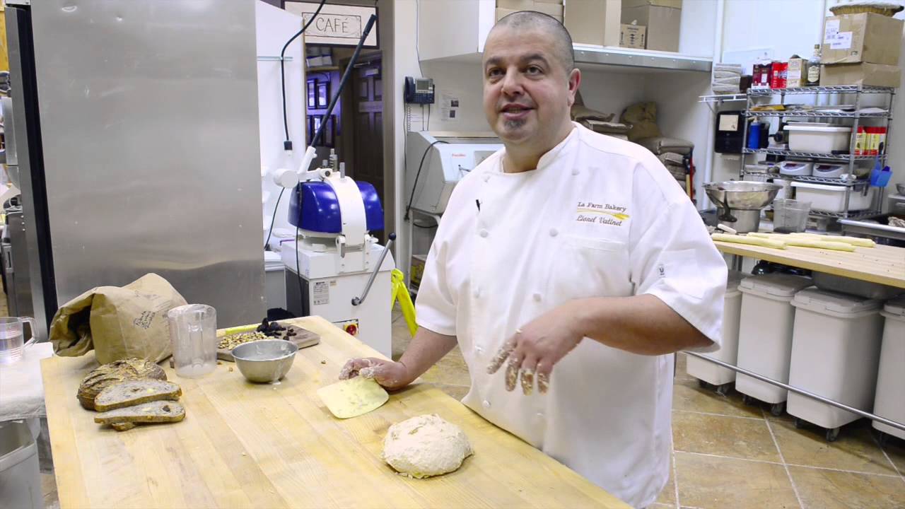 Techniques for Baking Bread with Master Baker Lionel Vatinet - La Farm Bakery