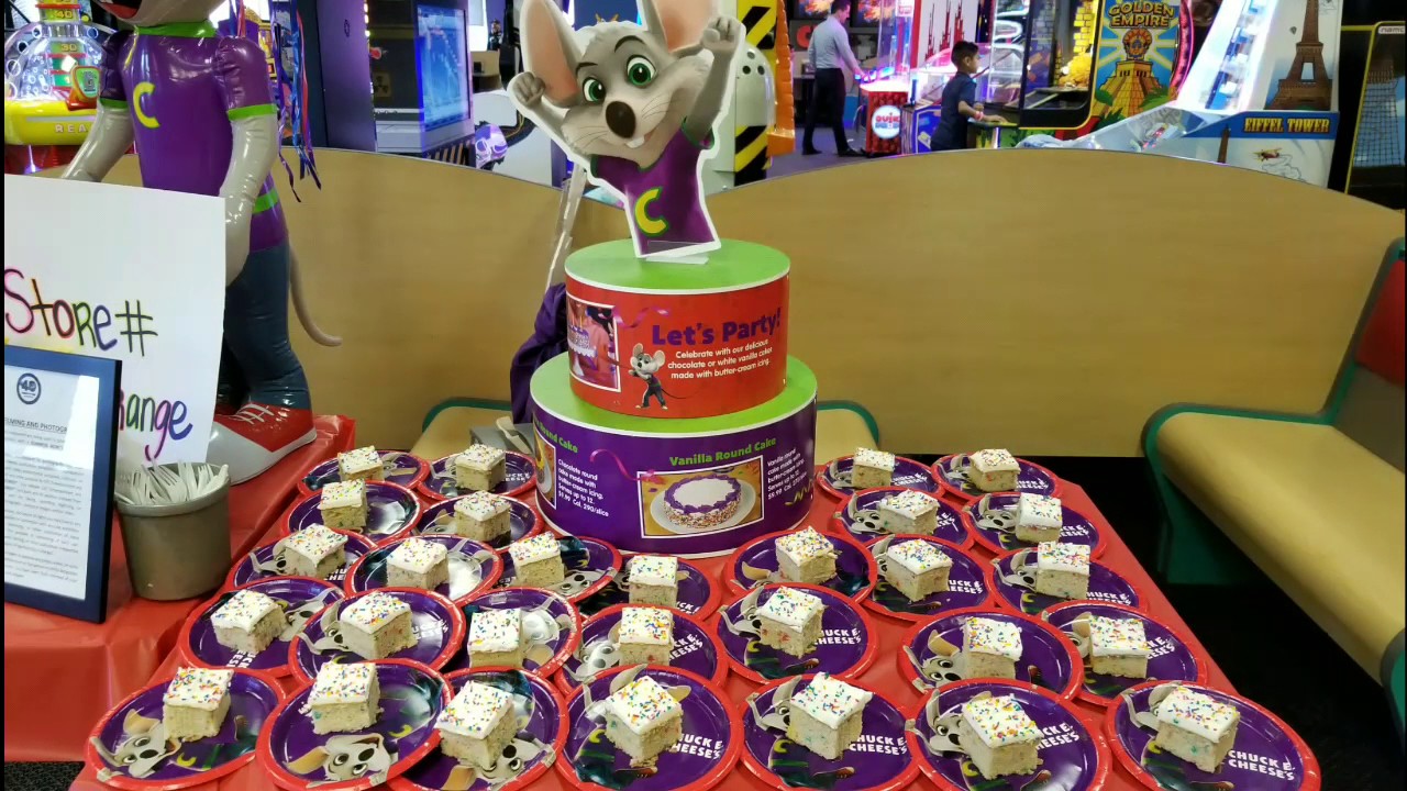 ChuckECheeses attempts to break Guinness World Record #40YearsofFun