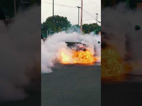 Insane burnout from this hellcat 🥵 #hellcat #dodge #burnout #mopar #reels #6gearsmedia