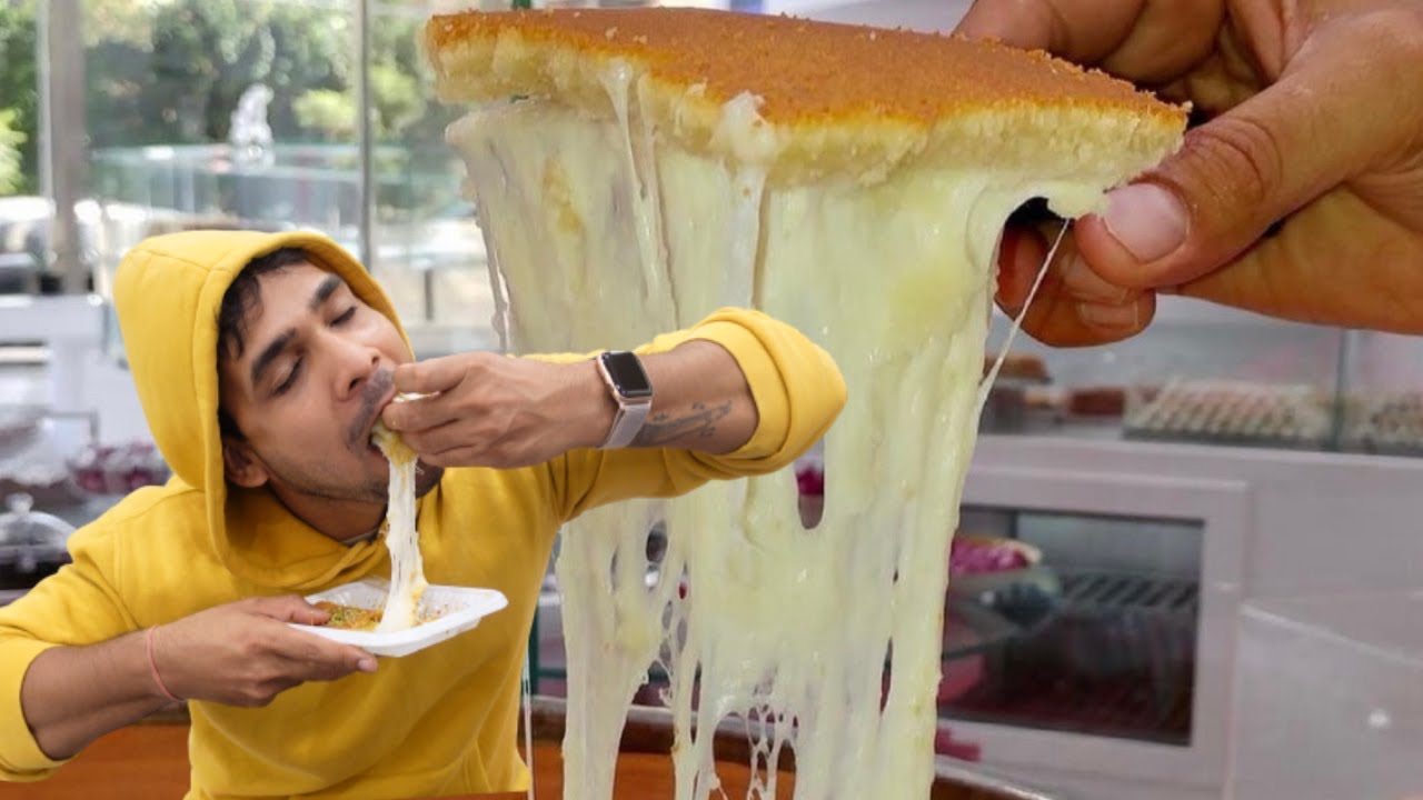Kunafa - Best Dessert in Dubai at Feras Aldiyafa Sweets || Dubai Street Food || The Food Monster