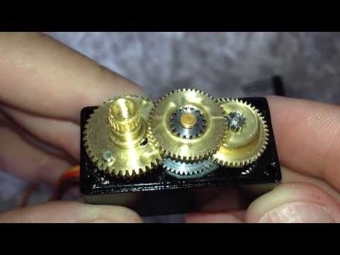 TowerPro TowardPro Standard SERVO MG996R and SG-5010 Comparison