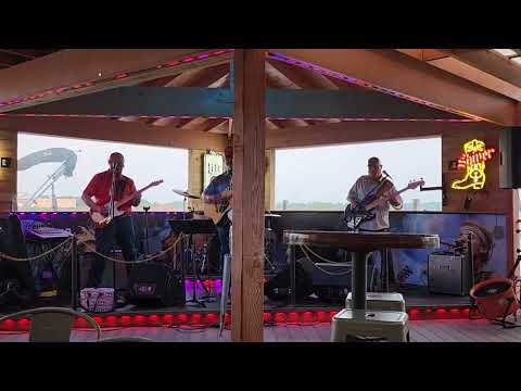 lonesome onery and mean cover by Sweetwater country band at the Rockin S in Granbury TX