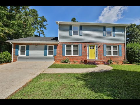 2029 Cedar Hill Dr, Riverdale GA 30296