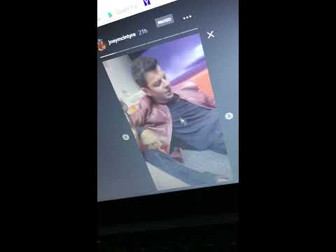 Joey McIntyre live on Instagram 😀