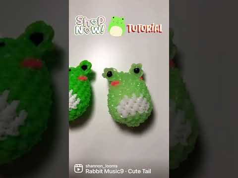 Mini rainbow loom frogs 🐸 (full tutorial on my channel) (get one at cutecreationsbyS on Etsy)