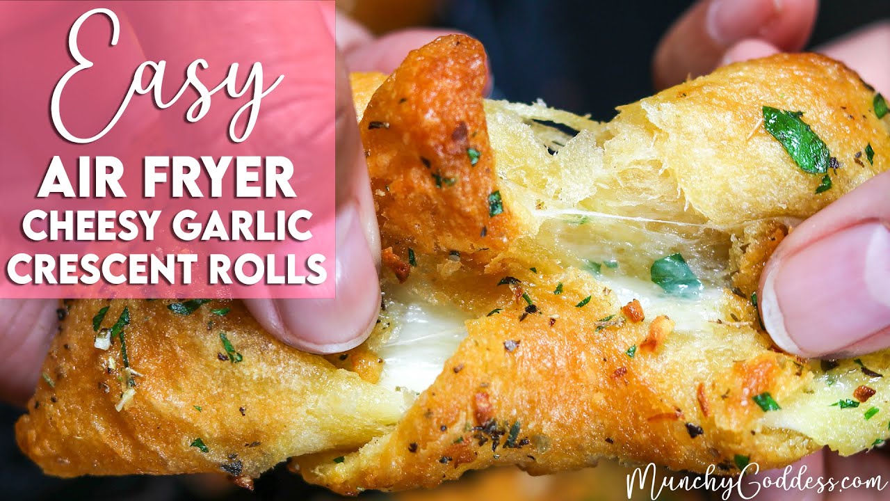 Easy Air Fryer Cheesy Garlic Crescent Rolls Recipe