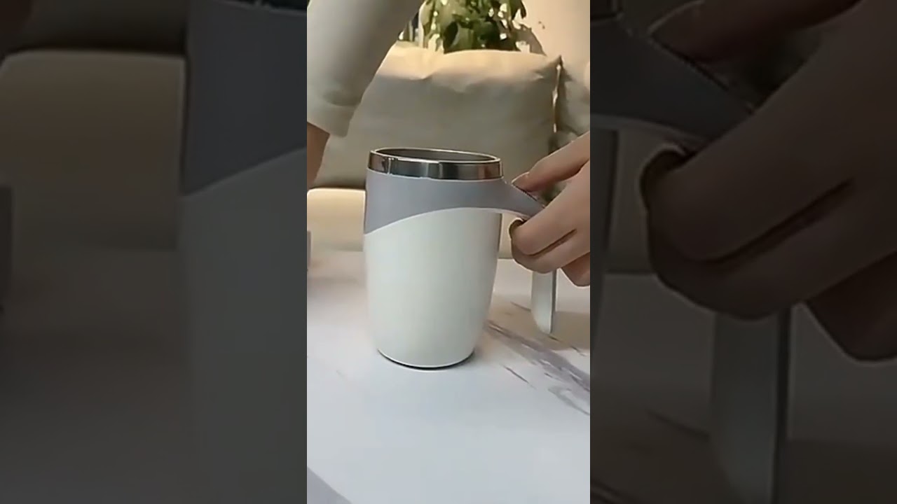 Self-Stirring Magnetic Coffee Mug - Ideal for Christmas And Birthday Gift.