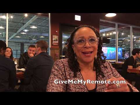 CHICAGO MED: S. Epatha Merkerson on the Deleted Crossover Ending
