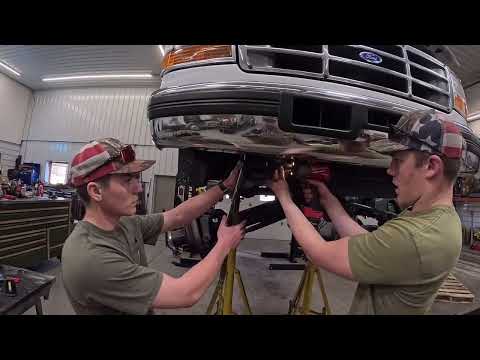 Barn find OBS Ford F250 Powerstroke gets an attitude adjustment